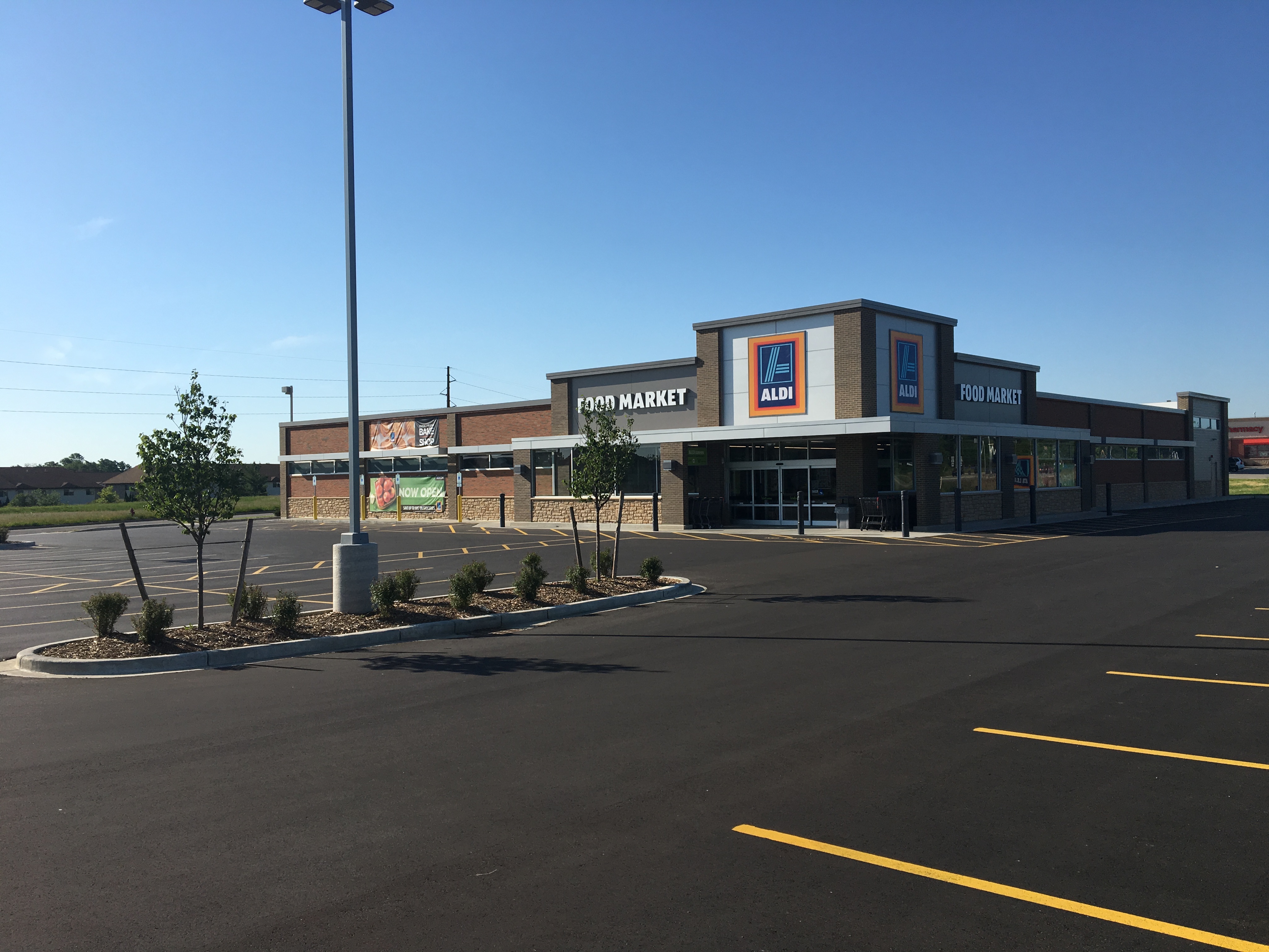 Aldi – Pinnacle Construction